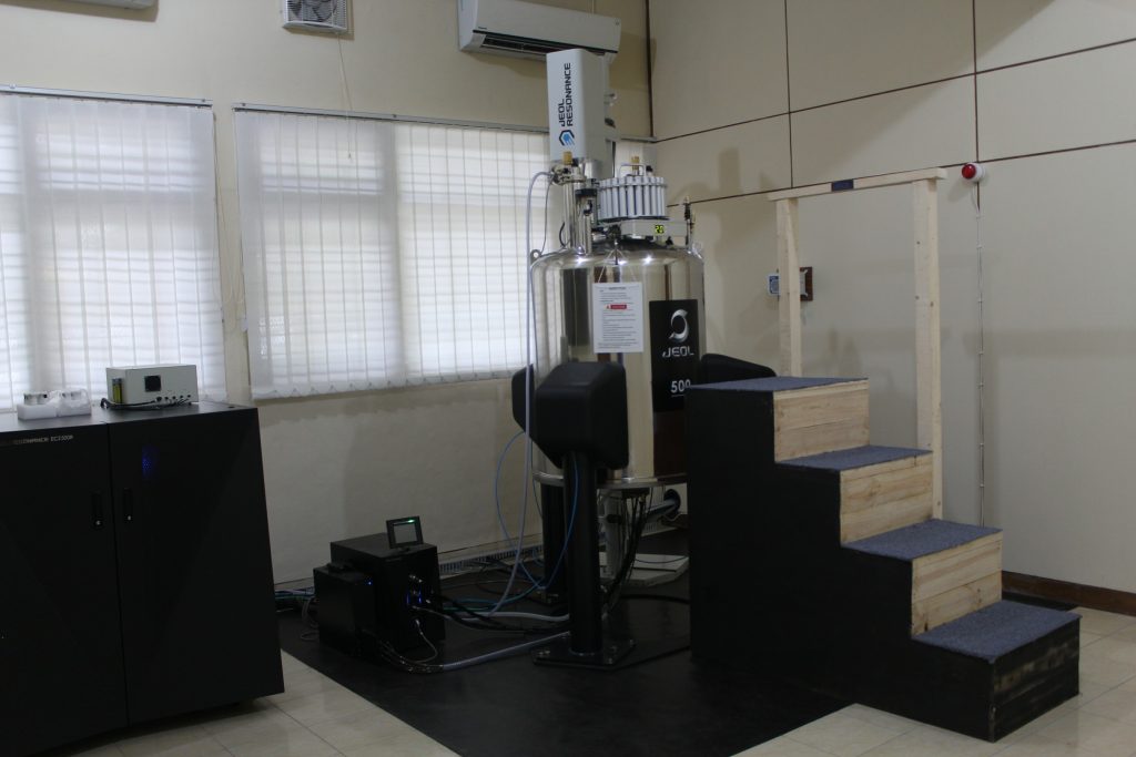 Peralatan Laboratorium – Laboratorium Penelitian dan Pengujian Terpadu